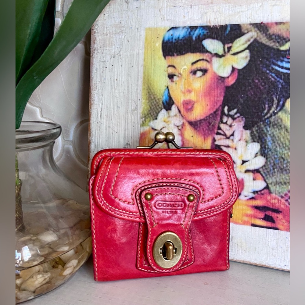 Coach Gigi 65th Anniversary Red Leather Kisslock Trif… - Gem